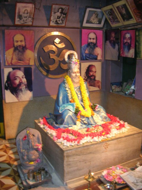 Swamiji’s Life - SHRI SHIVABALAYOGI MAHARAJ MEDITATION BLESSINGS